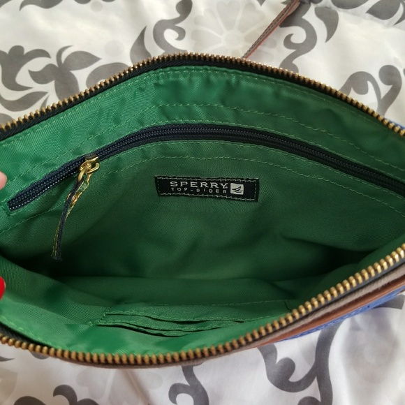 Sperry | Bags | Sperry Topsider Crossbody Purse | Poshmark